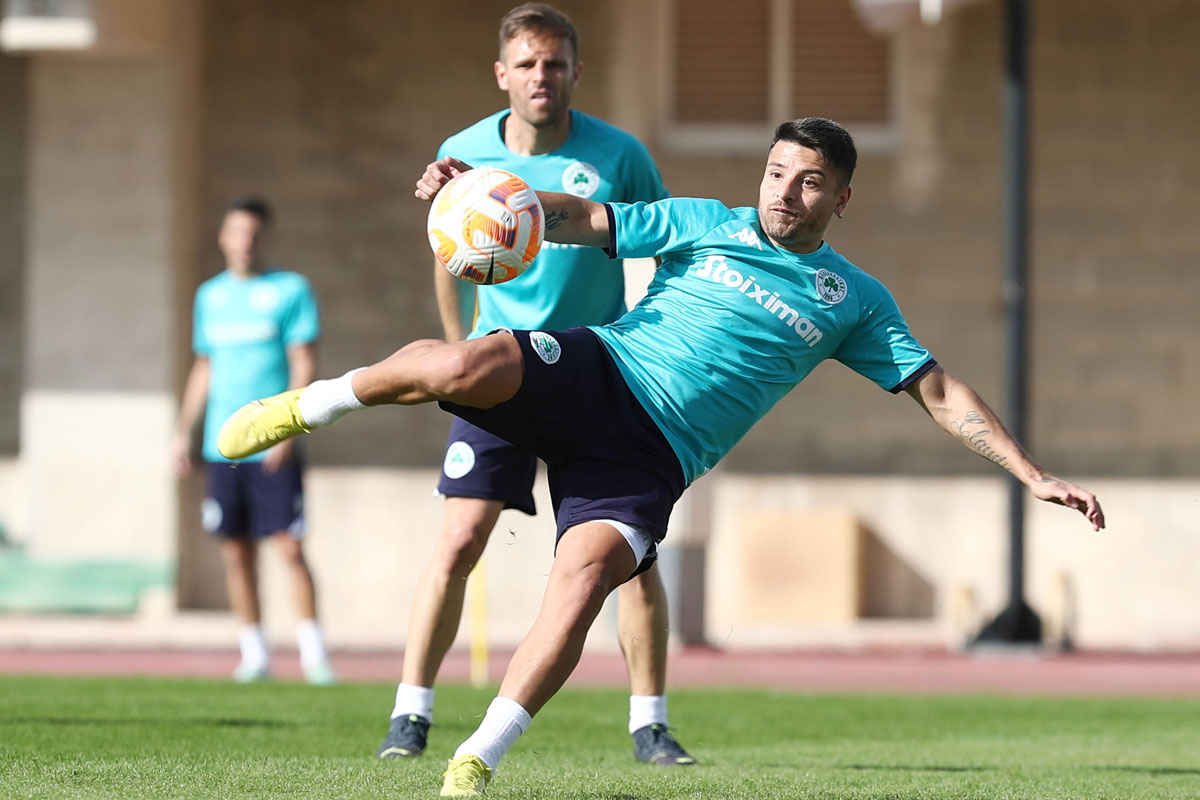 ΠΑΙΧΝΙΔΙ ΣΤΟ ΜΙΣΟ ΓΗΠΕΔΟ | PANATHINAIKOS FC OFFICIAL WEB SITE