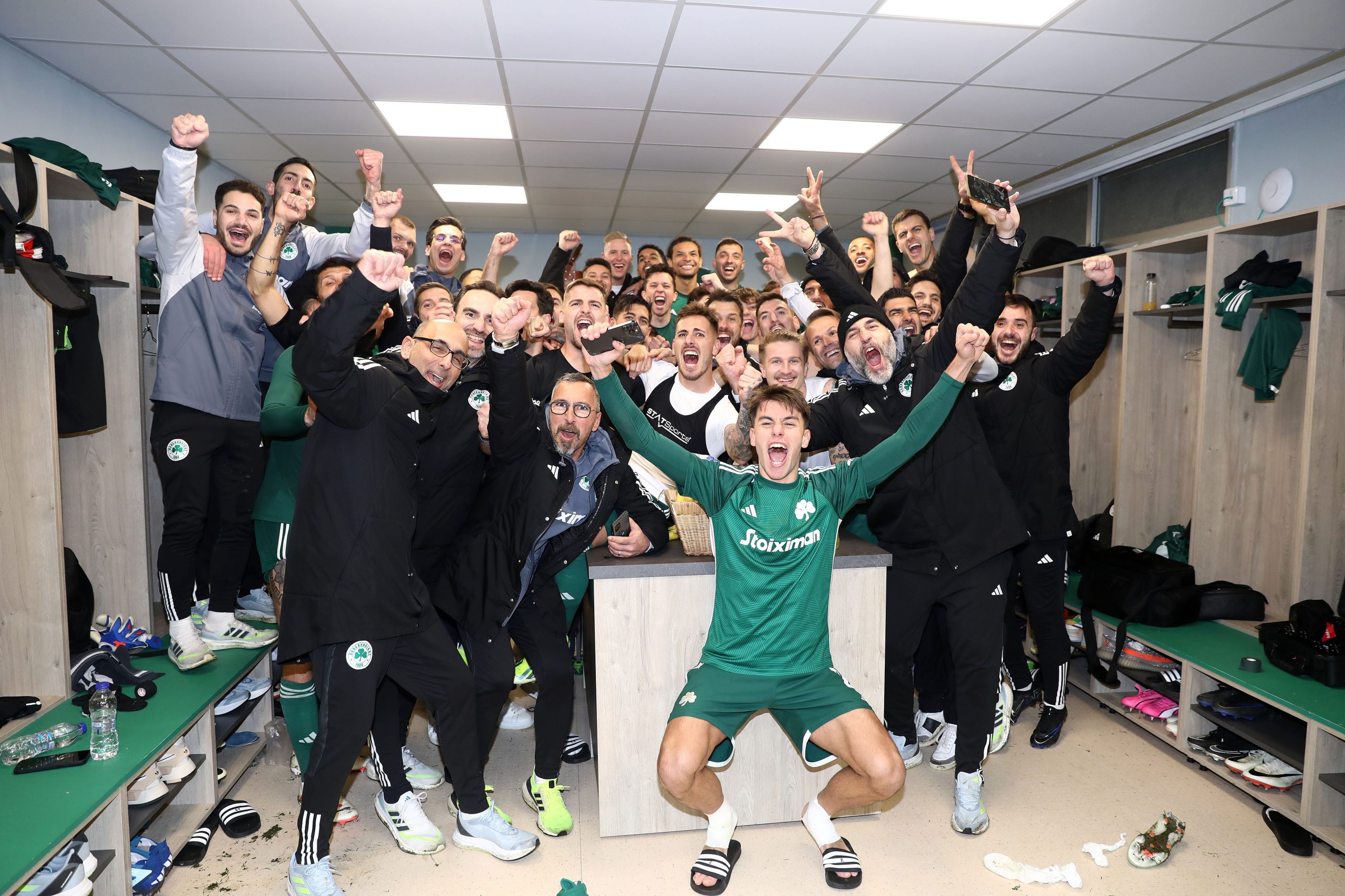Η ΠΑΡΑΚΑΜΕΡΑ ΤΗΣ ΑΝΕΠΑΝΑΛΗΠΤΗΣ ΒΡΑΔΙΑΣ | PANATHINAIKOS FC OFFICIAL WEB SITE