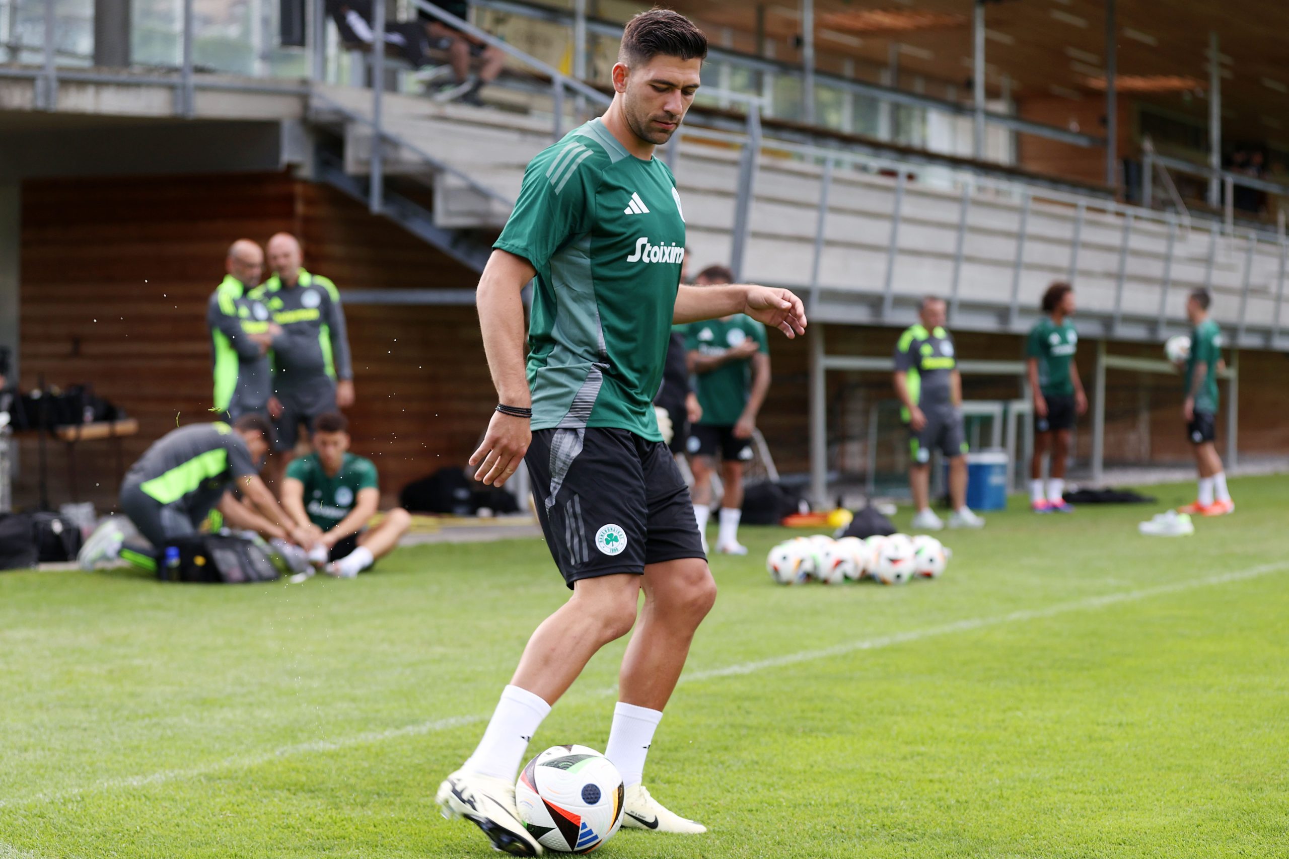 ΕΛΛΗΝΙΚΗ ΠΡΟΣΘΗΚΗ | PANATHINAIKOS FC OFFICIAL WEB SITE