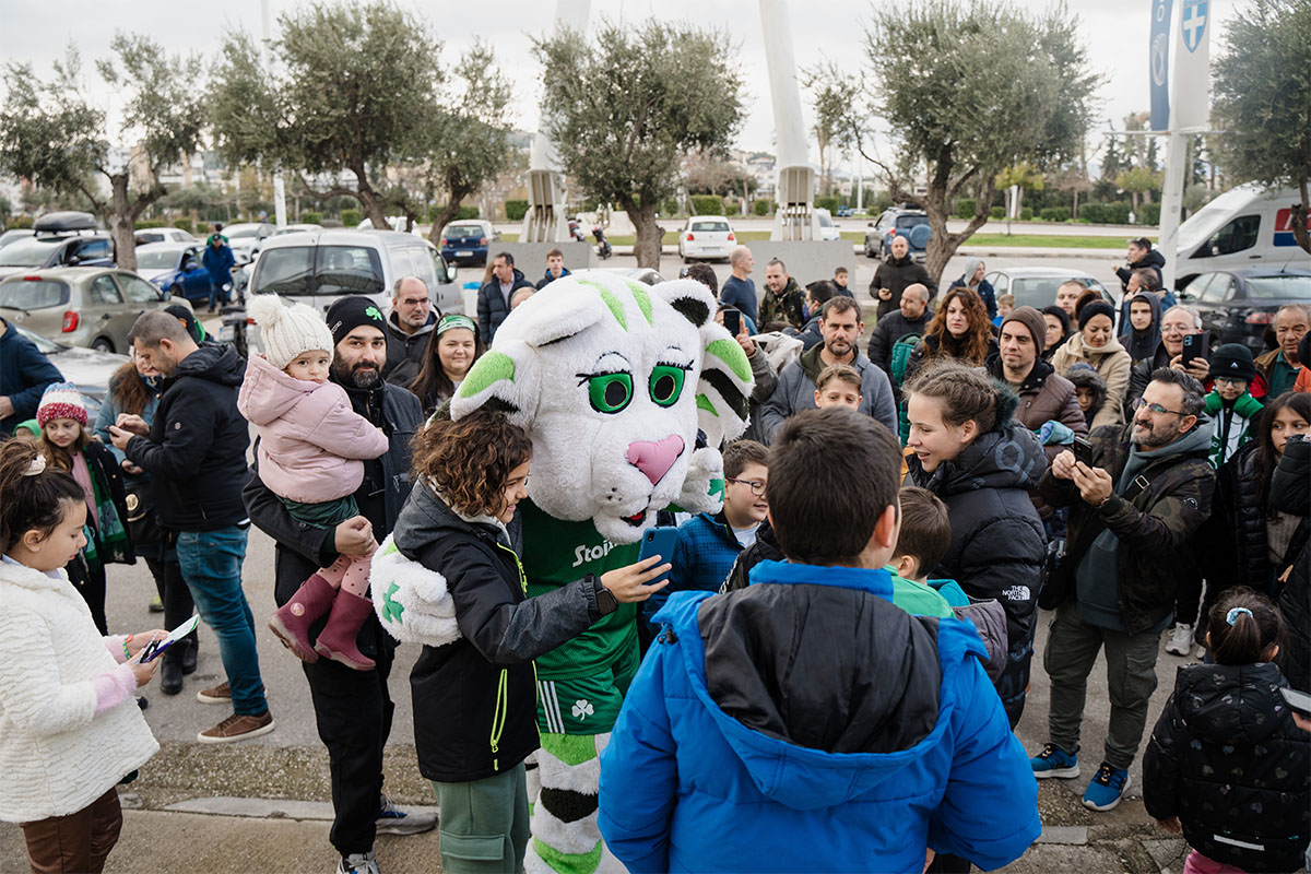 ΕΚΛΕΙΣΕ ΜΕ ΠΑΙΔΙΚΑ ΧΑΜΟΓΕΛΑ ΤΟ 2024 ΣΤΗΝ ΓΙΟΡΤΗ ΤΟΥ ΠΑΝΑΘΑ ...