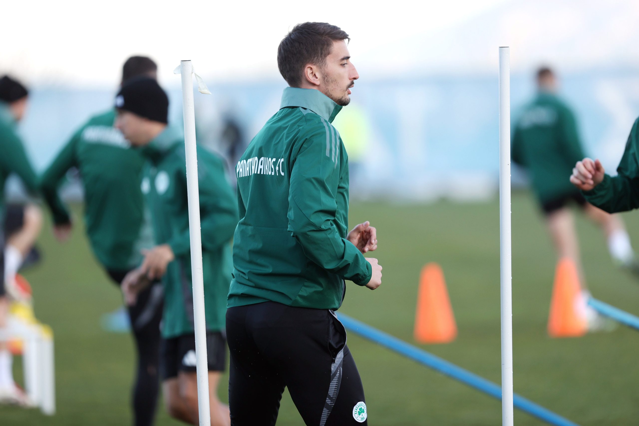 ΚΥΚΛΟΦΟΡΙΑ ΜΠΑΛΑΣ ΚΑΙ ΠΑΙΧΝΙΔΙ | PANATHINAIKOS FC OFFICIAL WEB SITE